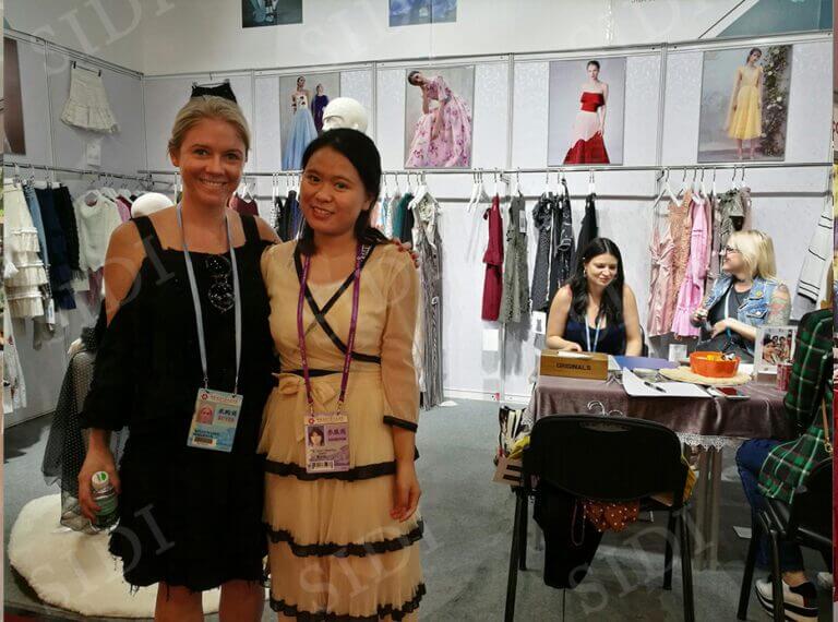 Custom Women Clothing Manufacturer - OEM&ODM